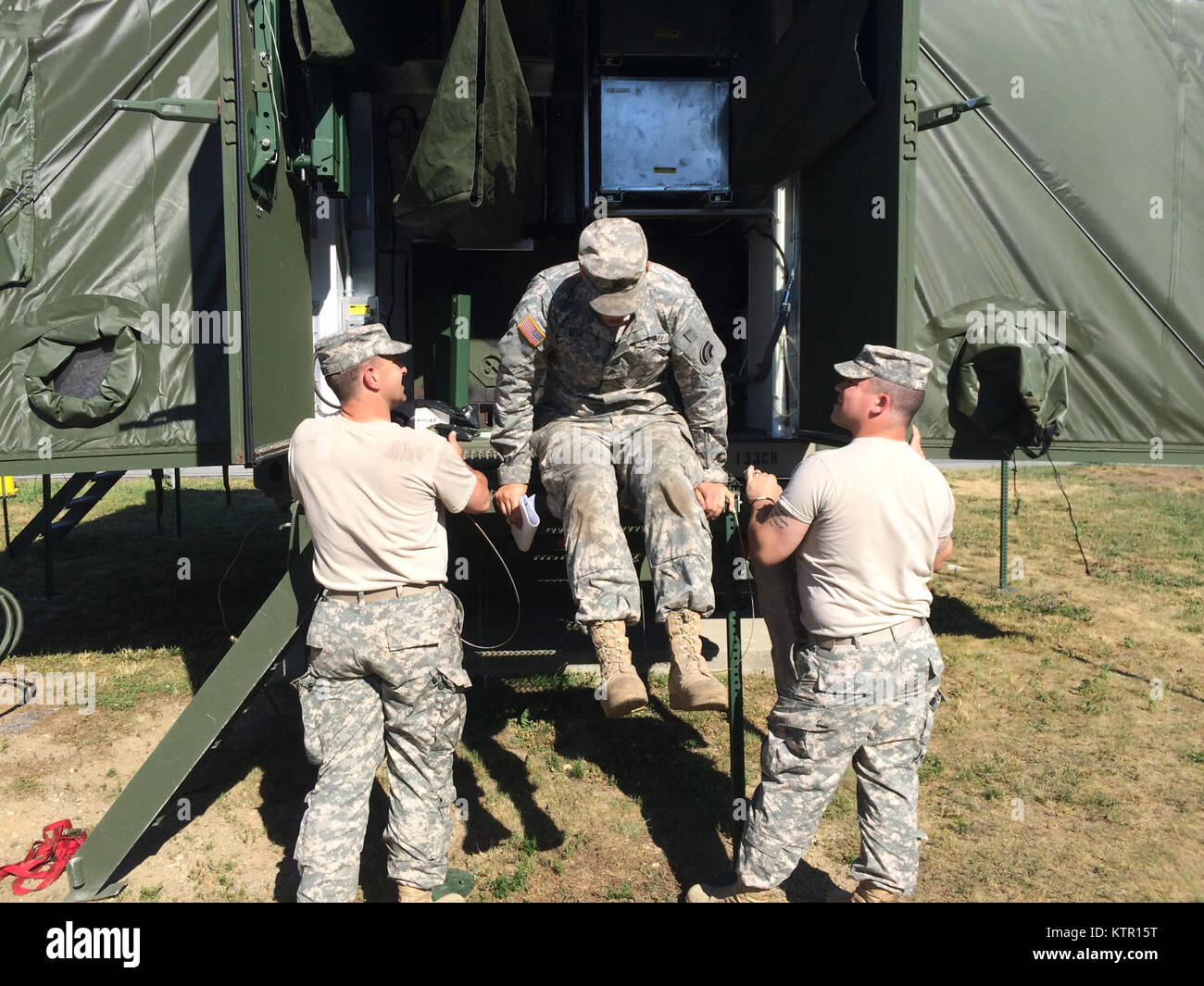 U s army soldier ssg eric hi-res stock photography and images - Alamy