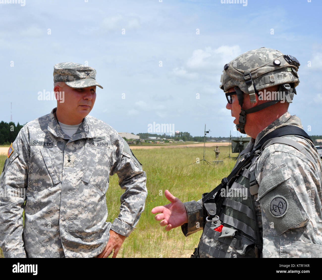 New York Army National Guard Commander Brig. Gen. Raymond Shields (left ...