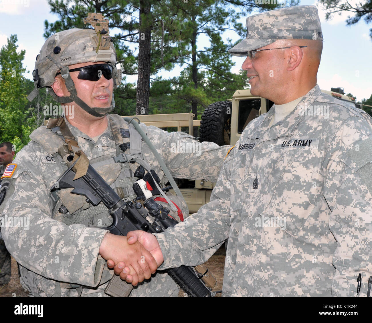 Command sgt major gary comeau hi-res stock photography and images - Alamy