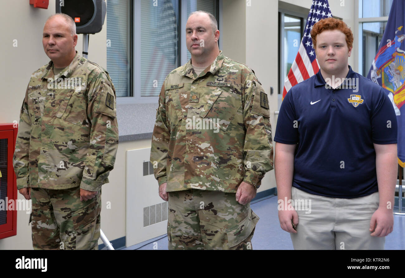 LATHAM, N.Y. -- New York Army National Guard Commander Brig. Gen ...