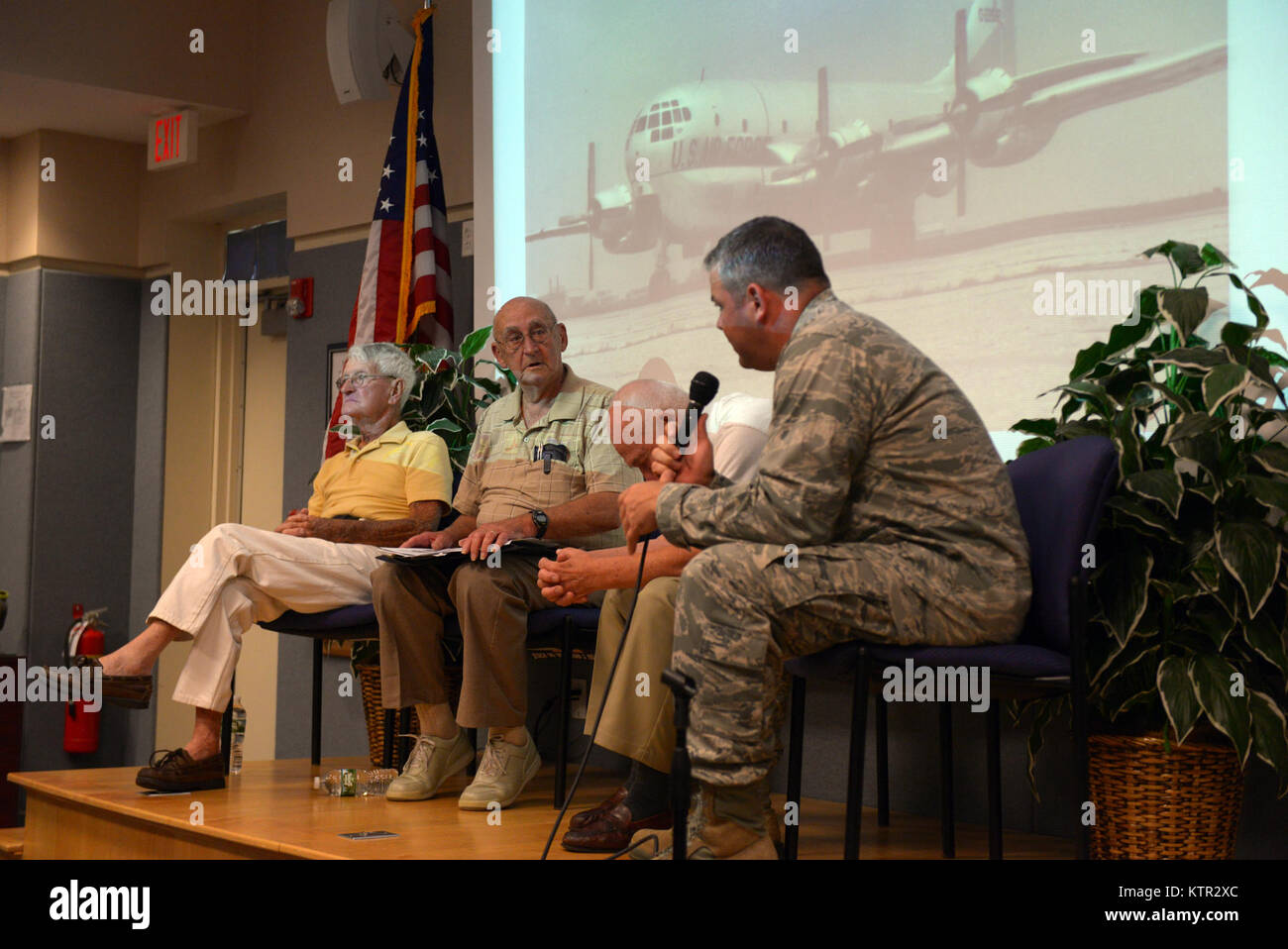 WESTHAMPTON BEACH, NY - LtCol. Warren Ferdinansen (Ret, white shirt ...