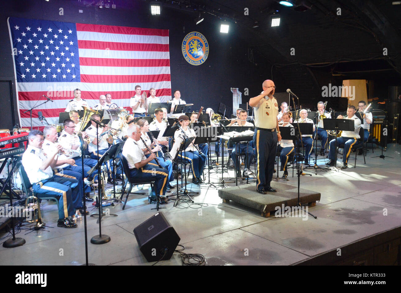 The New York Army National Guard's 42nd Infantry Division Band played a ...