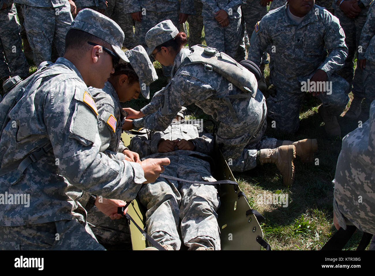 Sked litter hi-res stock photography and images - Alamy