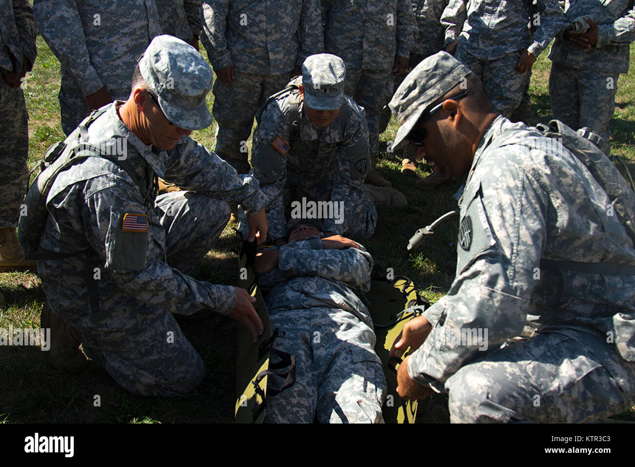 Sked litter hi-res stock photography and images - Alamy