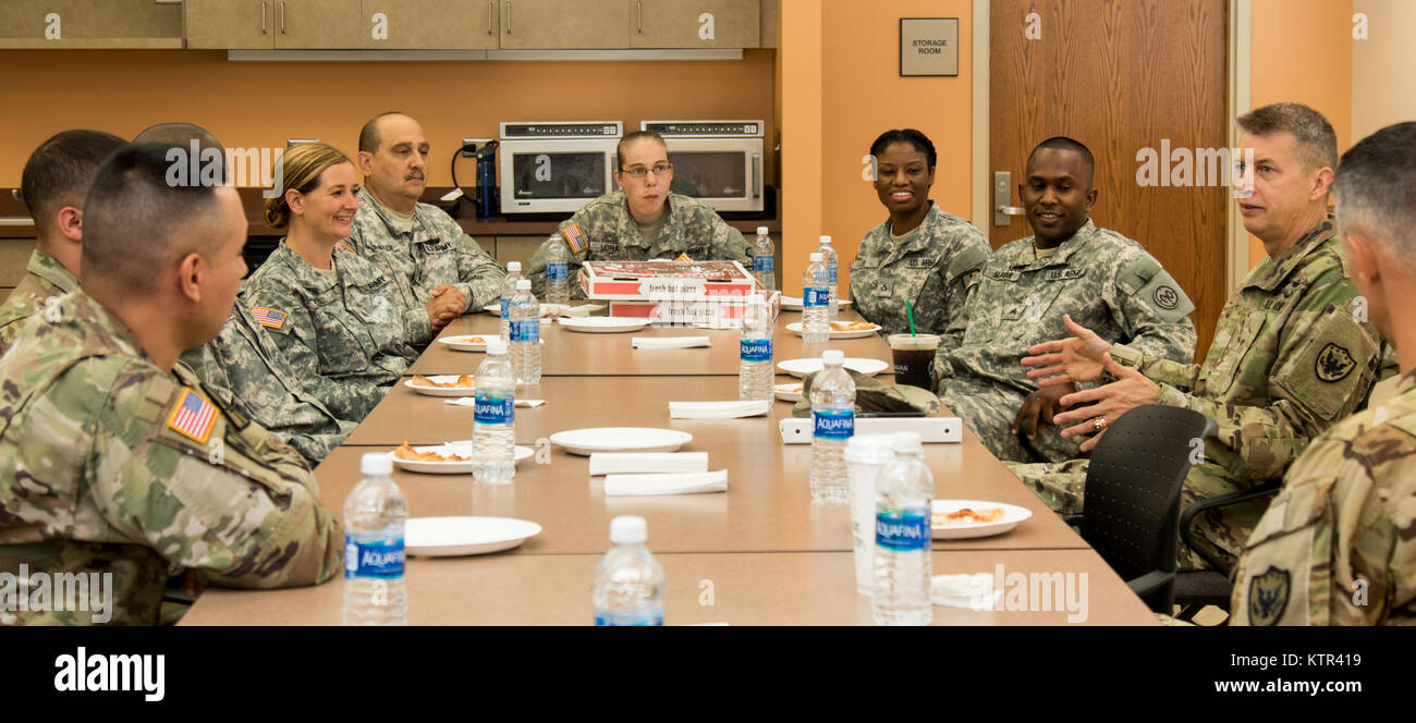 Lt Gen Daniel Hokanson High Resolution Stock Photography and Images - Alamy