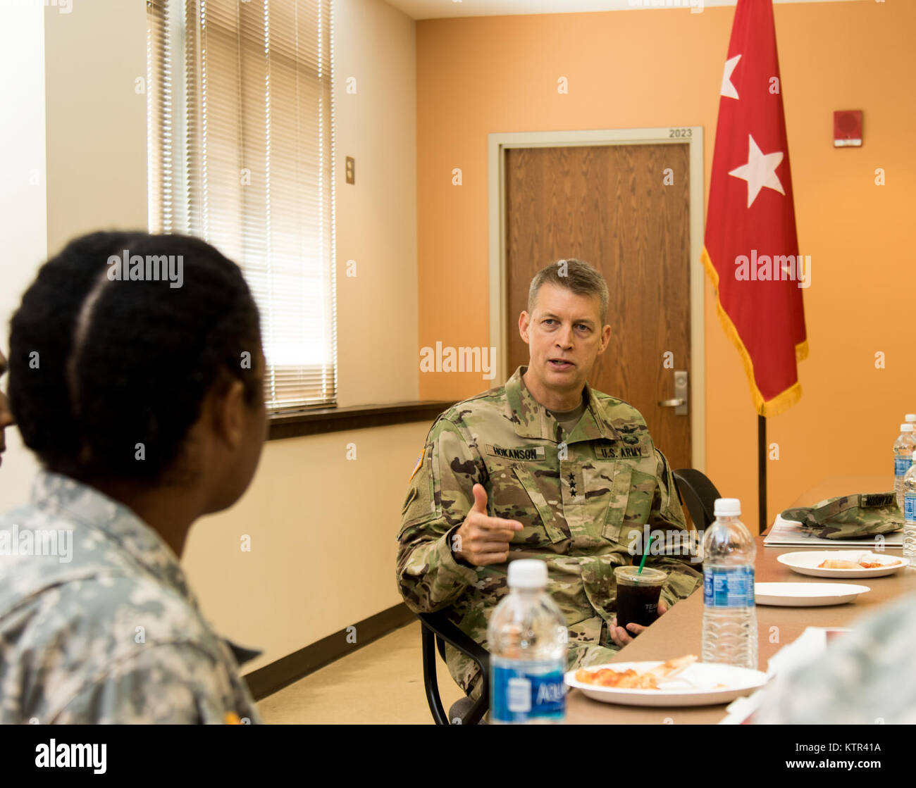 Lt gen daniel hokanson hi-res stock photography and images - Alamy