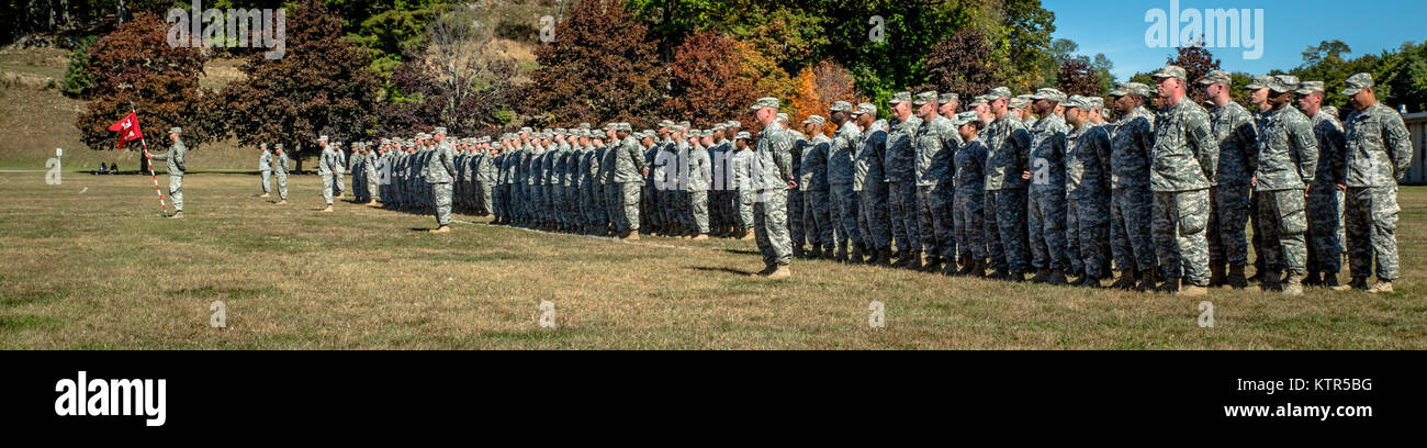 Soldiers of the 1156th Engineer Company, New York Army National Guard ...