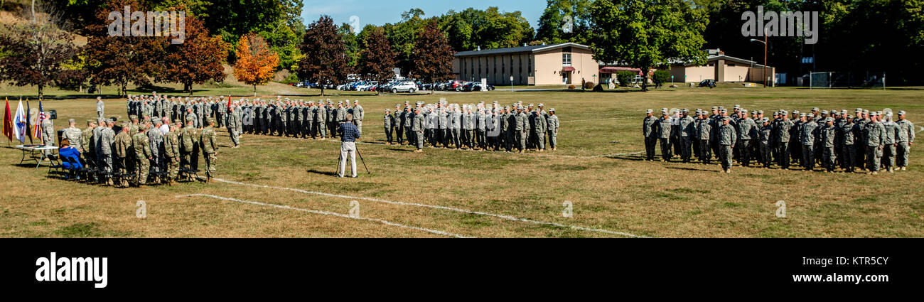 Soldiers of the 1156th Engineer Company, New York Army National Guard ...
