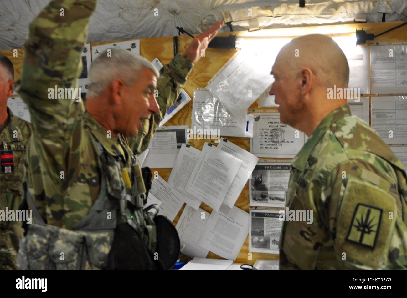 U.S. Army National Guard personnel daily duties and life. Working ...