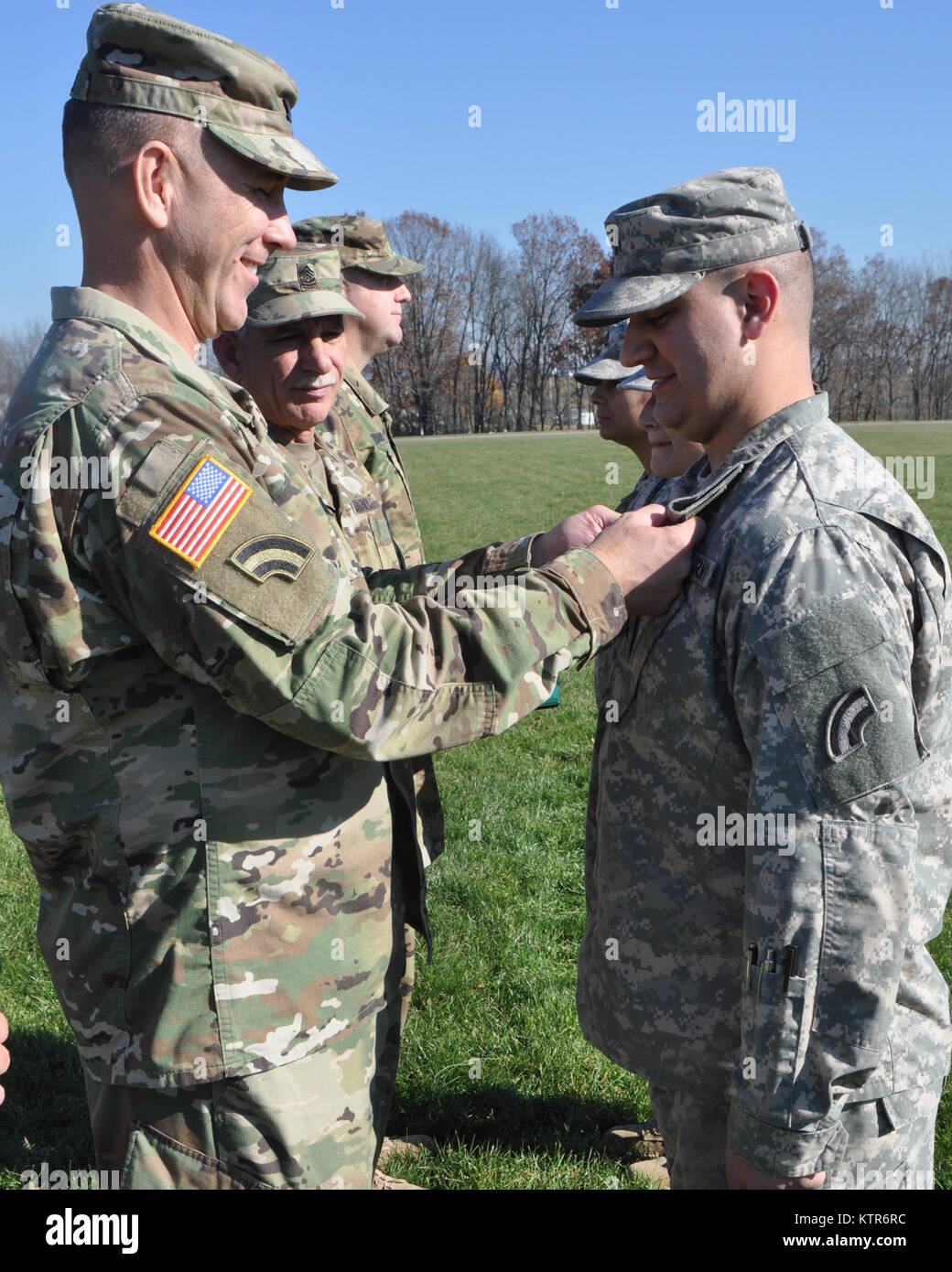 U.S. Army National Guard personnel daily duties and life. Working ...