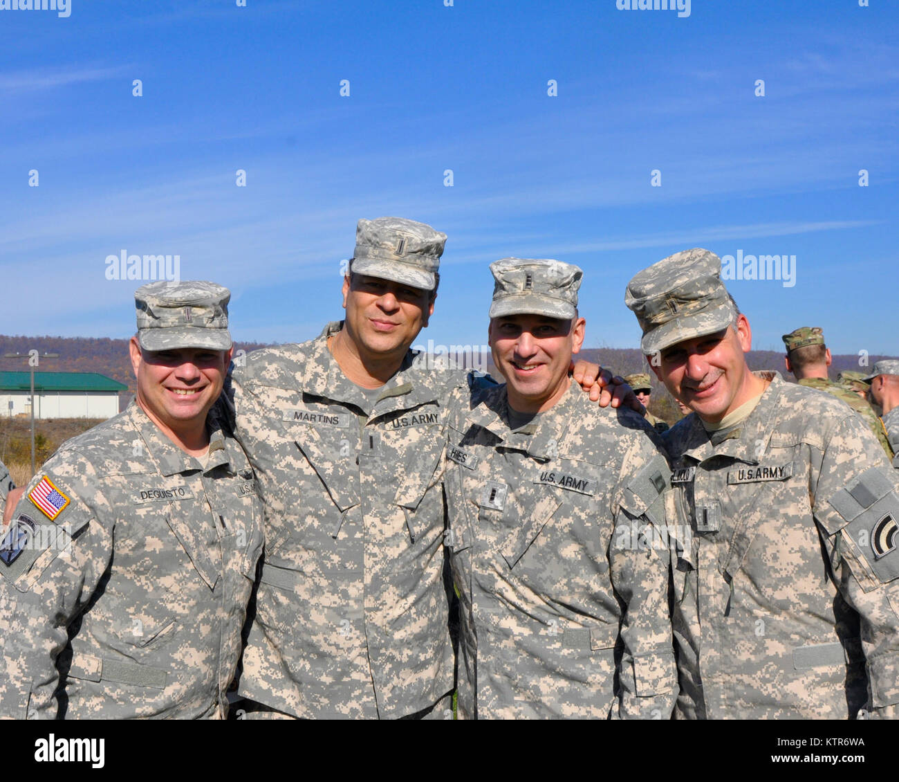U.S. Army National Guard personnel daily duties and life. Working ...