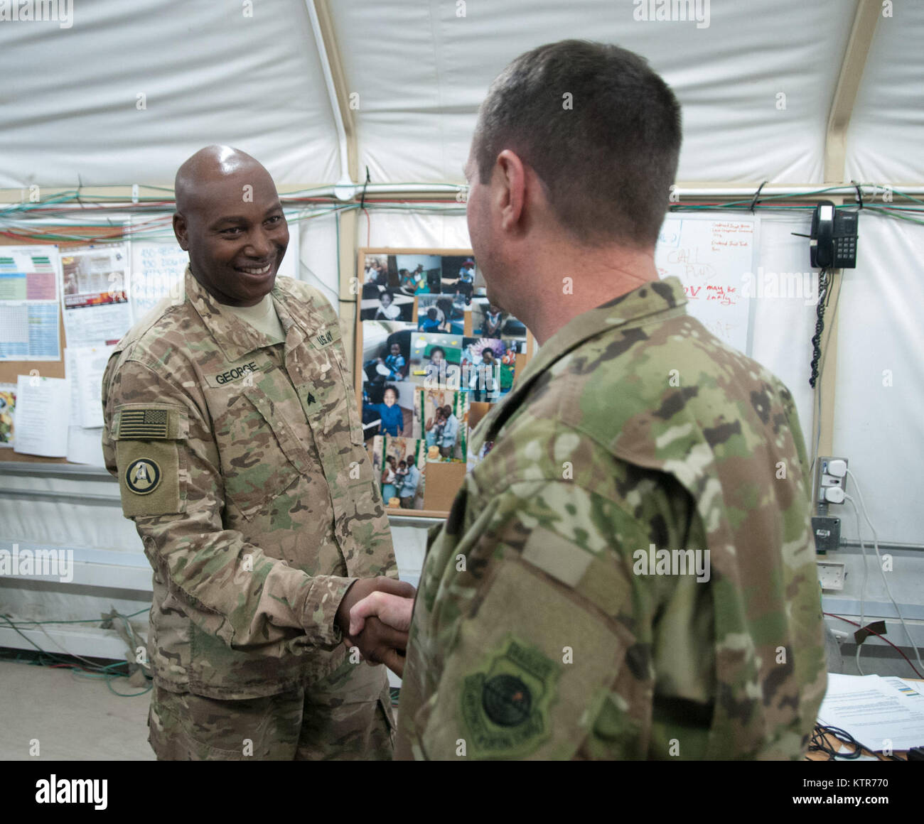 U.S. Army National Guard personnel daily duties and life. Working ...