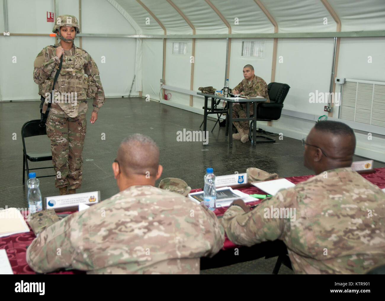 U s army soldier spc ashley hi-res stock photography and images - Alamy