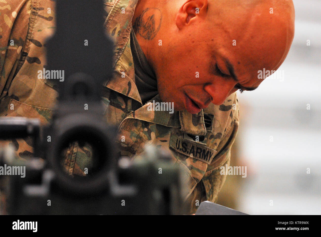 FORT DRUM – Staff Sgt. Christopher Manns, a mortar section leader ...