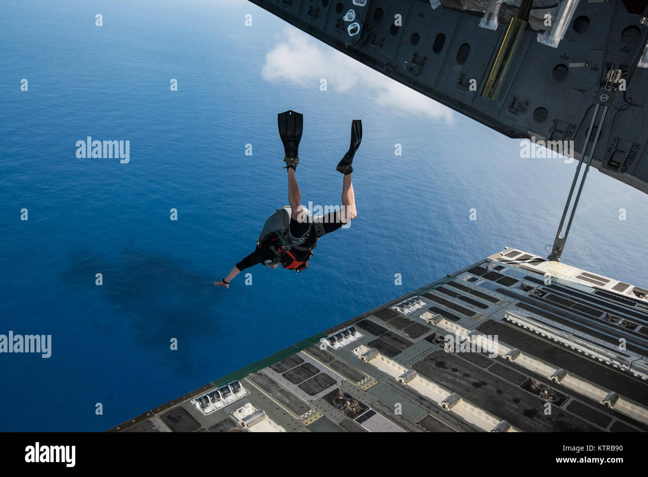 Pararescuemen and Combat Rescue Officers with the New York Air National ...
