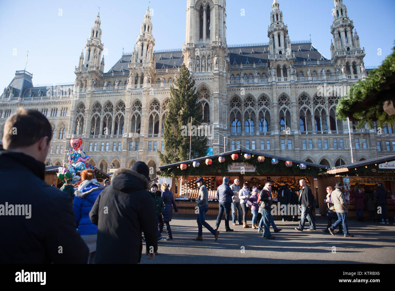 Austria city hall hi-res stock photography and images - Alamy