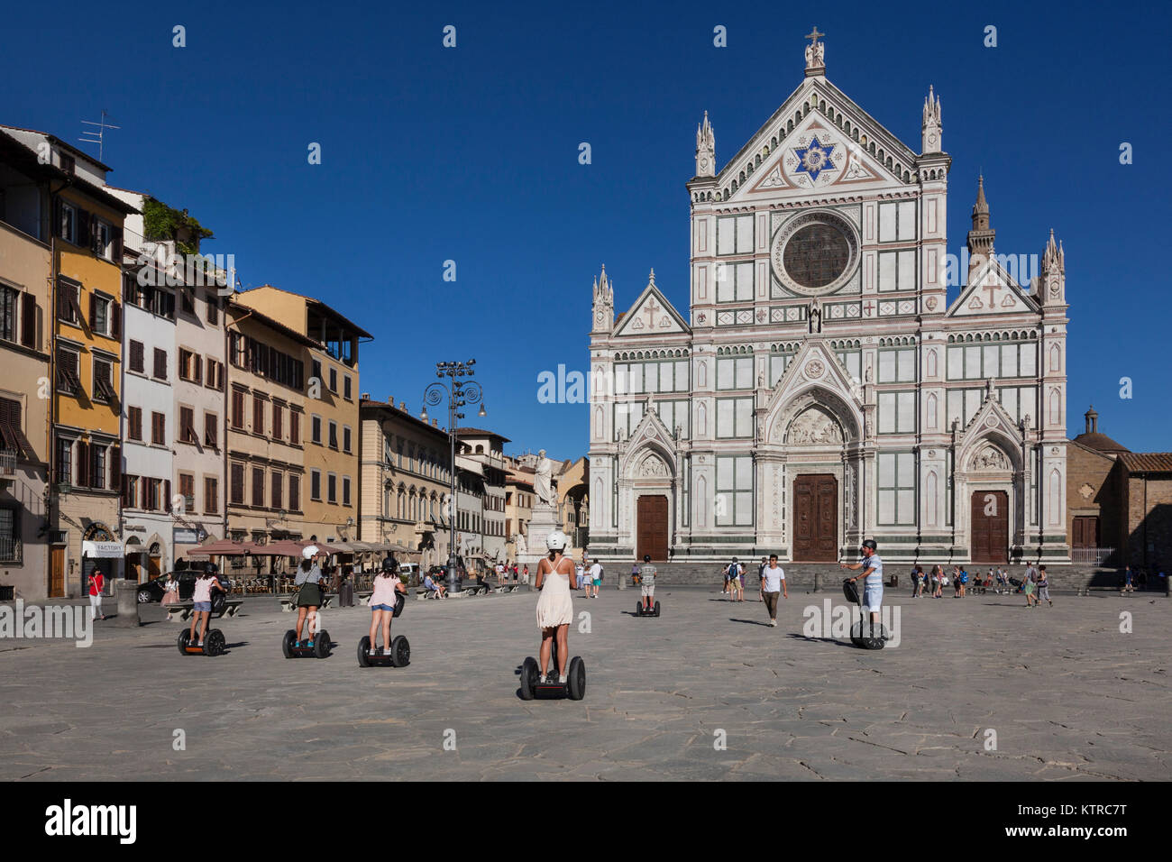 Florence italy piazza santa croce hi-res stock photography and images ...