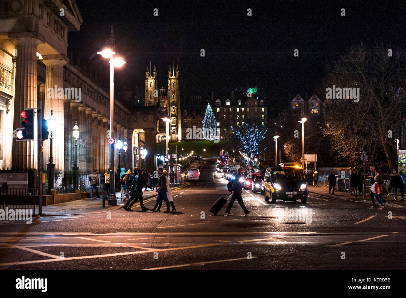 Night lights of Princess street in Edinburgh Stock Photo - Alamy