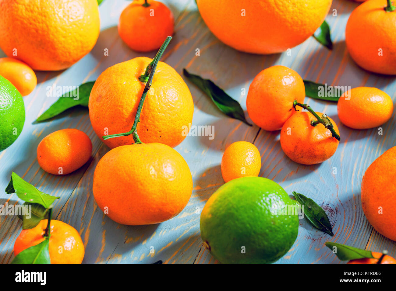 Close-up of various citrus fruits. Top view Stock Photo - Alamy