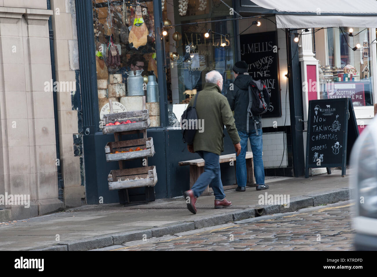 A local shop in Stockbridge area of Edinburgh Stock Photo - Alamy