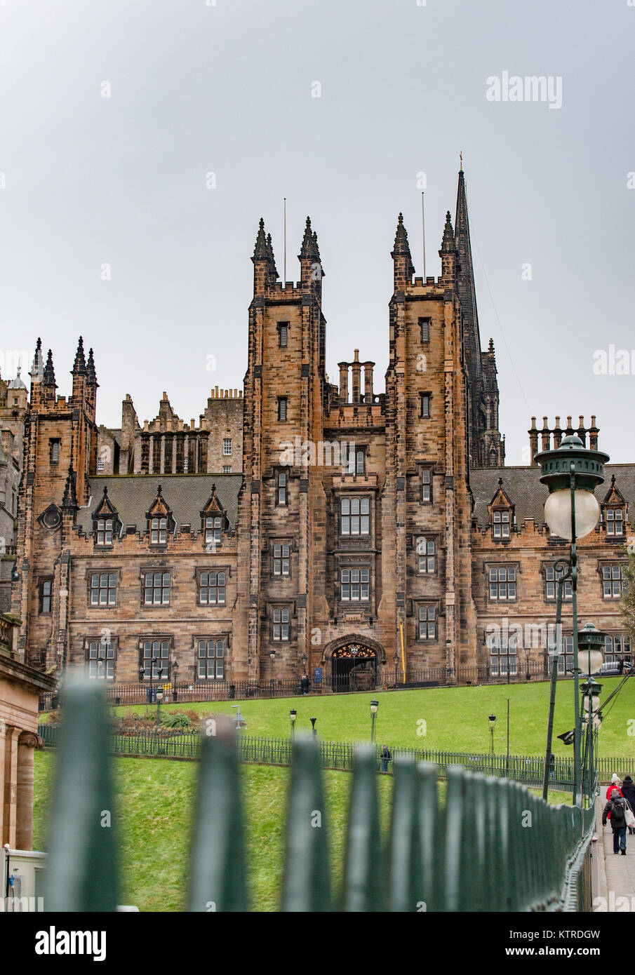 Assembly hall the mound edinburgh hi-res stock photography and images ...