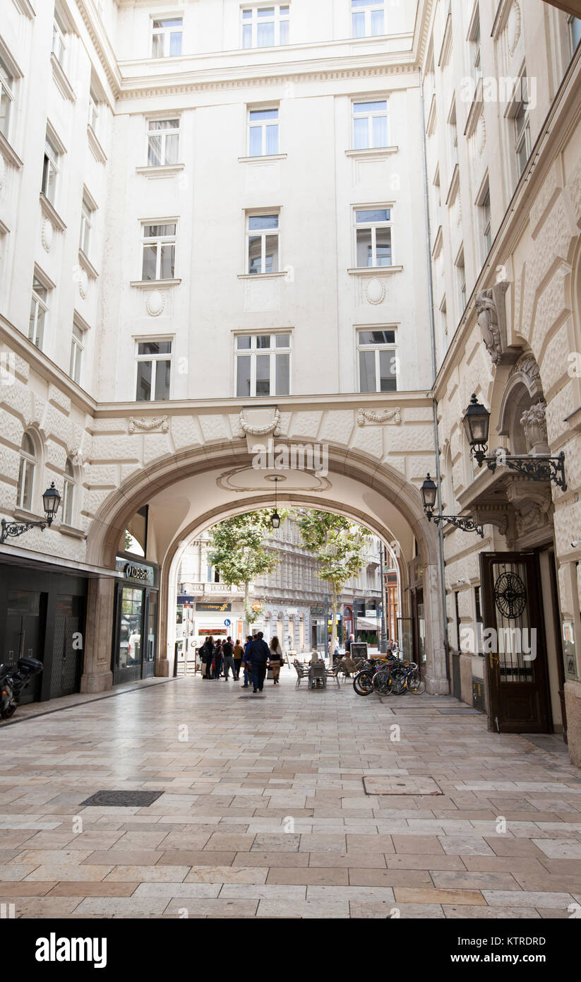 BUDAPEST - SEPTEMBER 18, 2017: Passageway that leads to famous Vaci ...