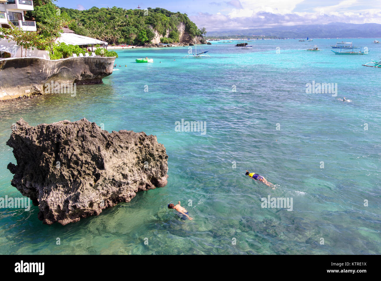 Nov 18,2017 tourist Snorkeling at West Cove in Boracay,Philippines ...