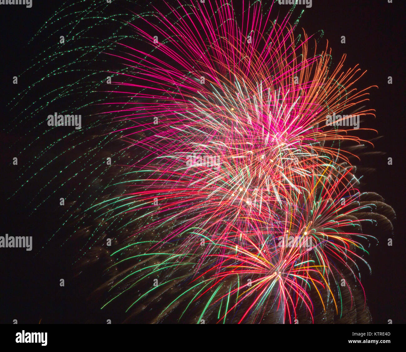 Fireworks bursting in the air on Independence Day Stock Photo - Alamy