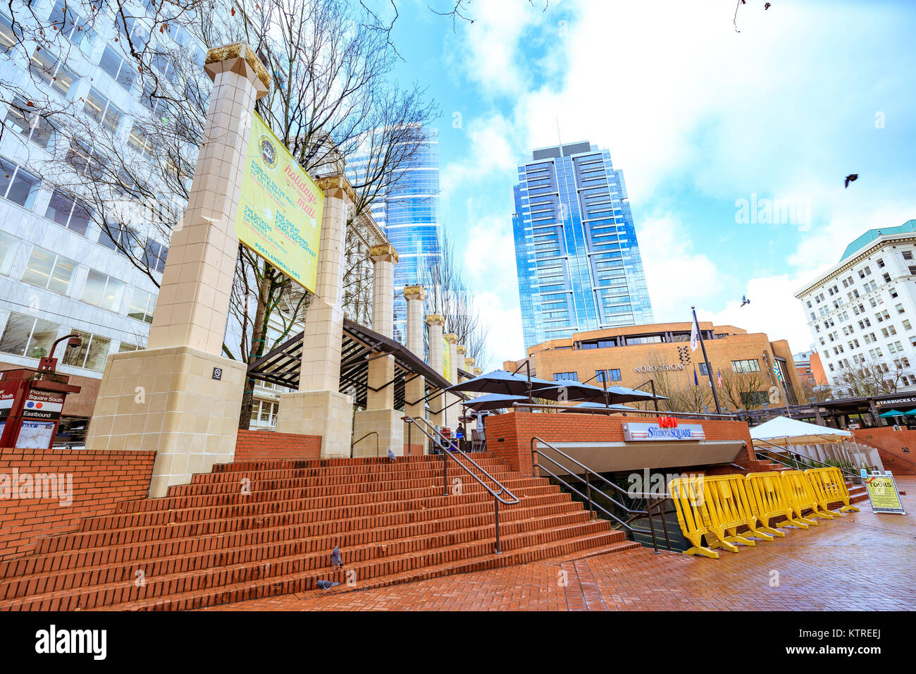 20 portland square hi-res stock photography and images - Alamy