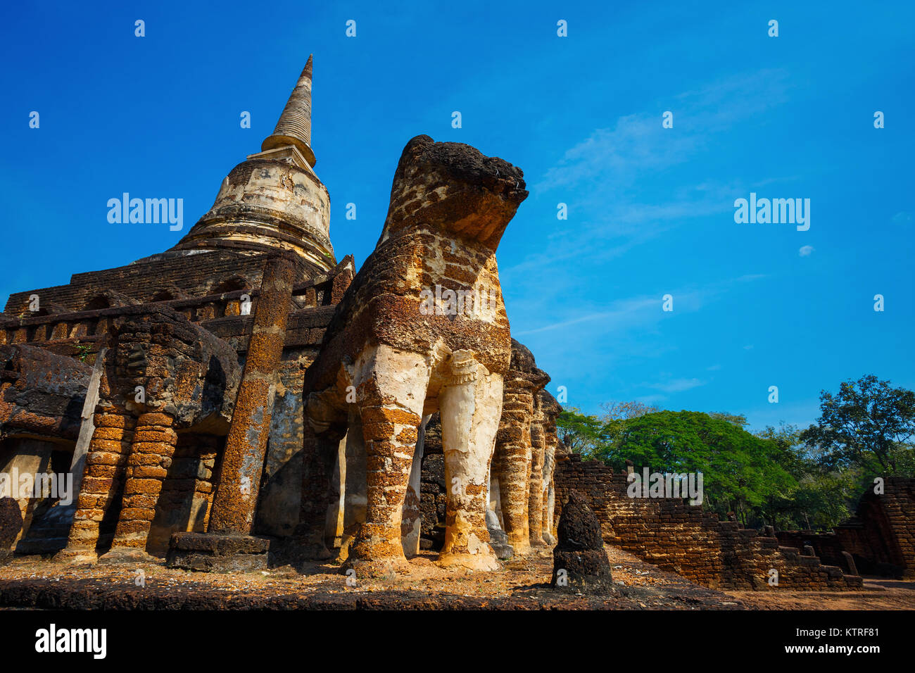 Wat Chang Lom Temple at Si Satchanalai Historical Park, a UNESCO world ...