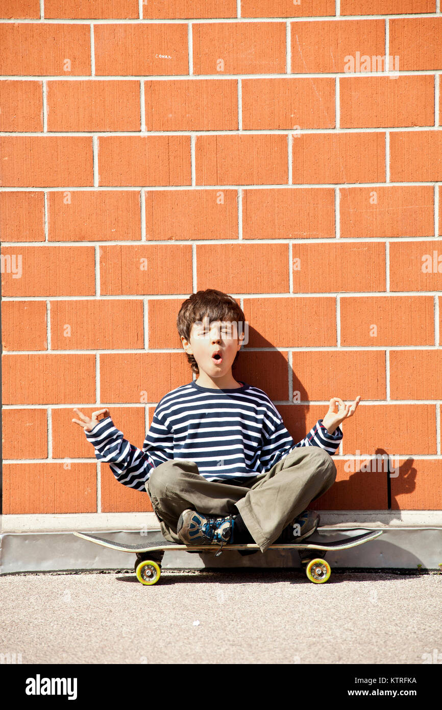 child sitting outdoor Stock Photo - Alamy