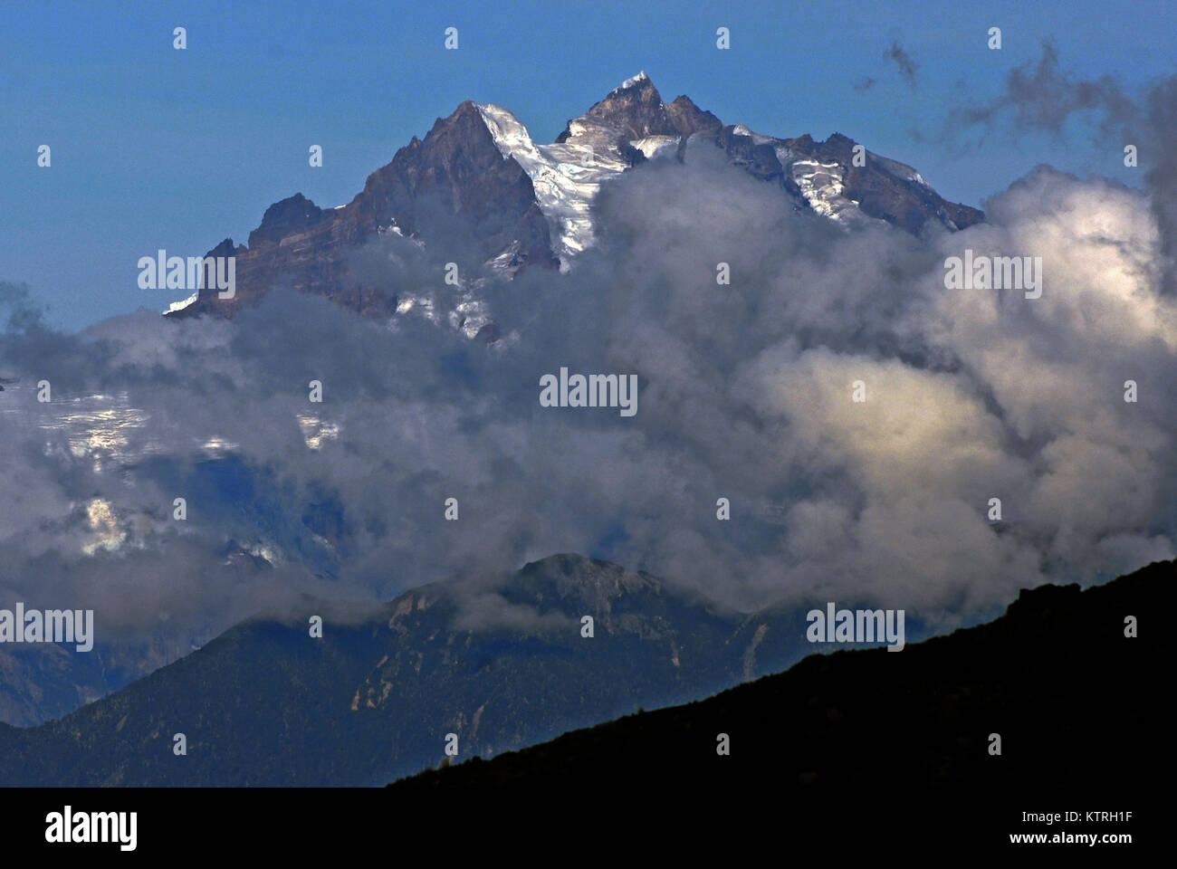 Cerro tronador argentina hi-res stock photography and images - Alamy