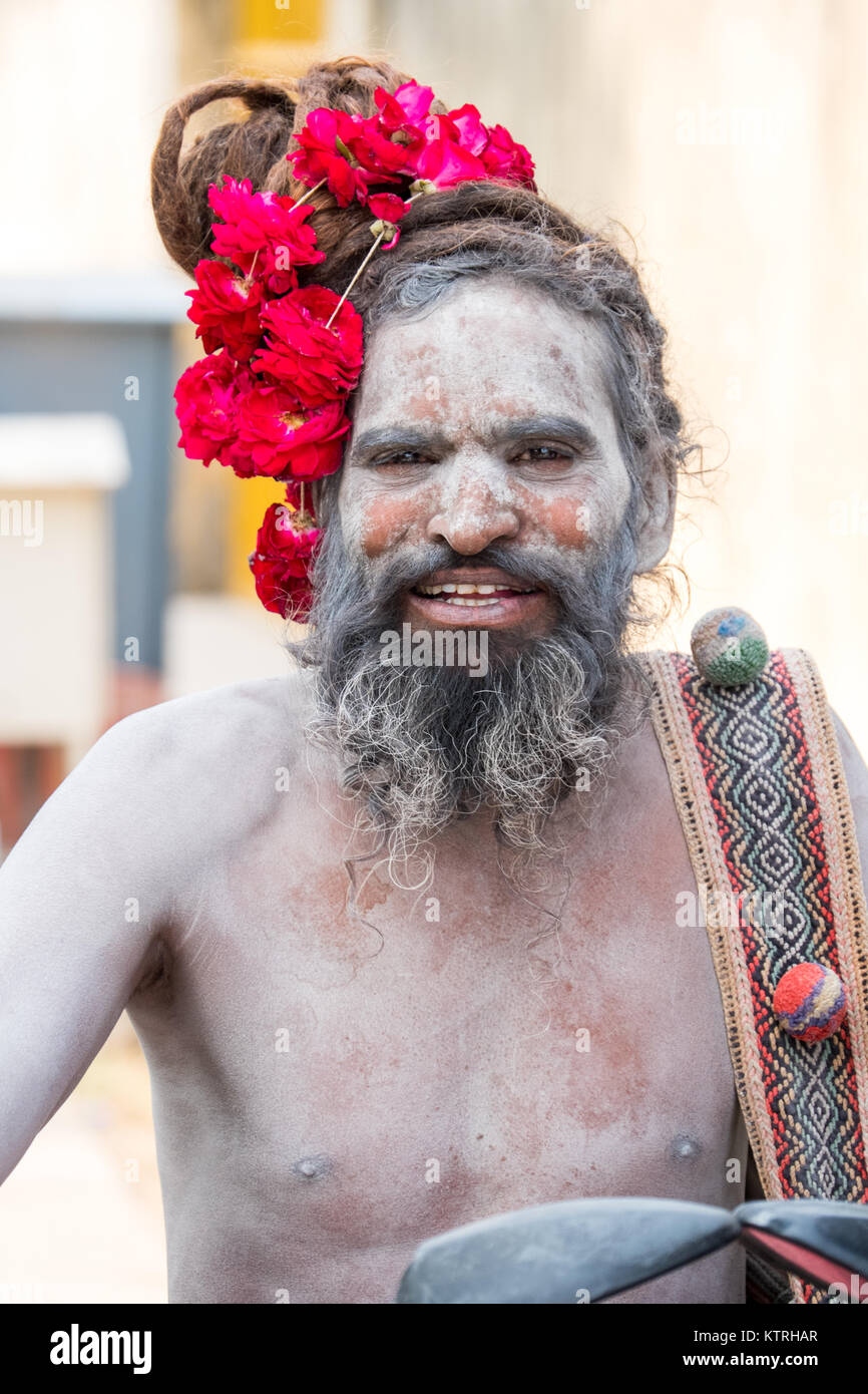 Indian holy man hi-res stock photography and images - Alamy