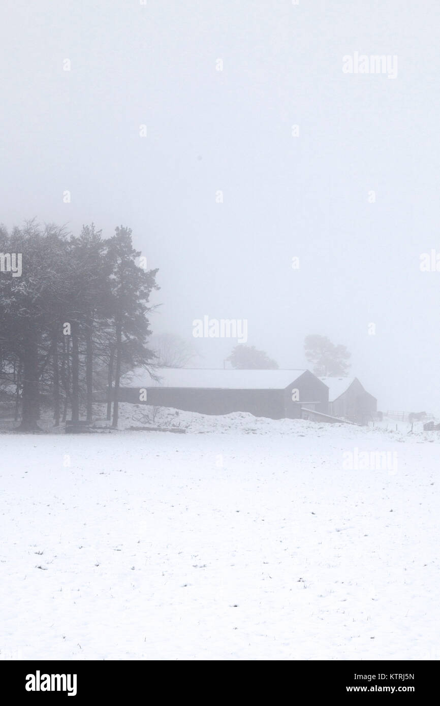 Rural barns hi-res stock photography and images - Alamy