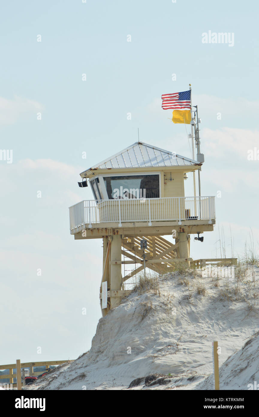 Lifeguard tower on the Beach Stock Photo - Alamy