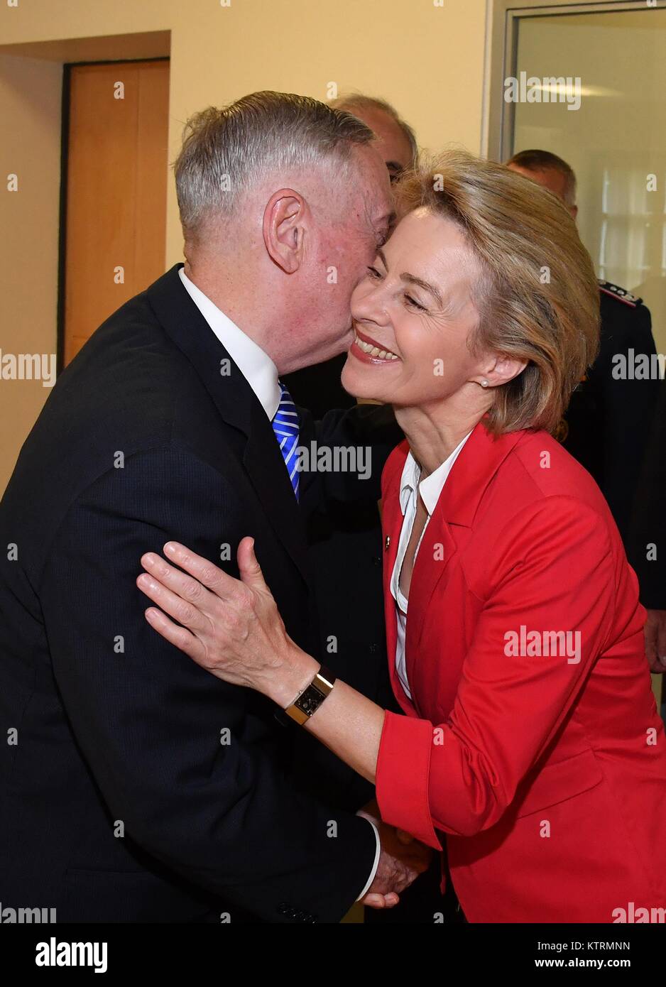 U.S. Defense Secretary James Mattis (left) meets with German Defense ...