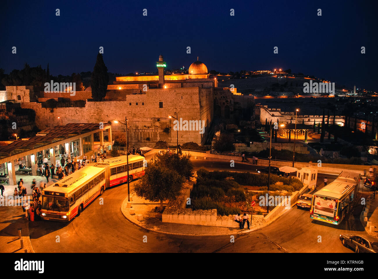 JERUSALEM, ISRAEL - AUGUST 03, 2010: Wide angle picture of buses in the ...
