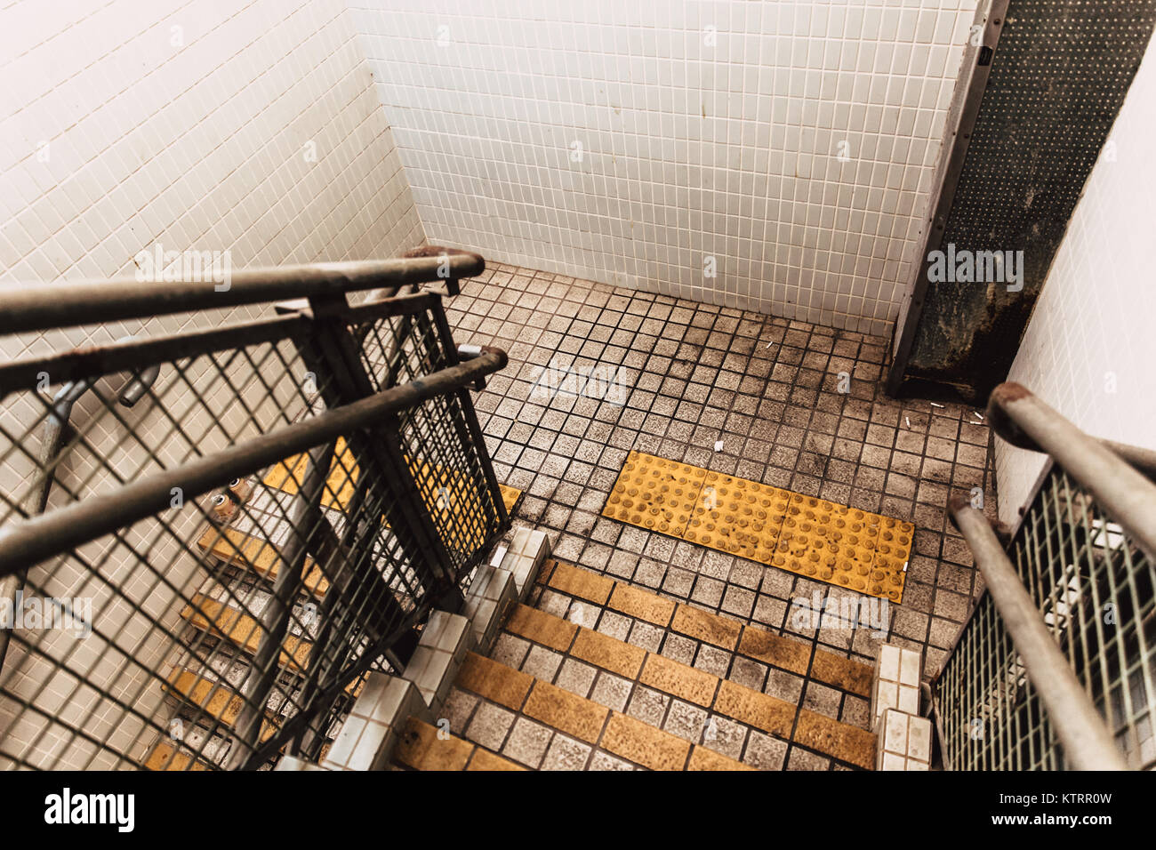 Dirty Stair in old building grunge and unclean Stock Photo - Alamy