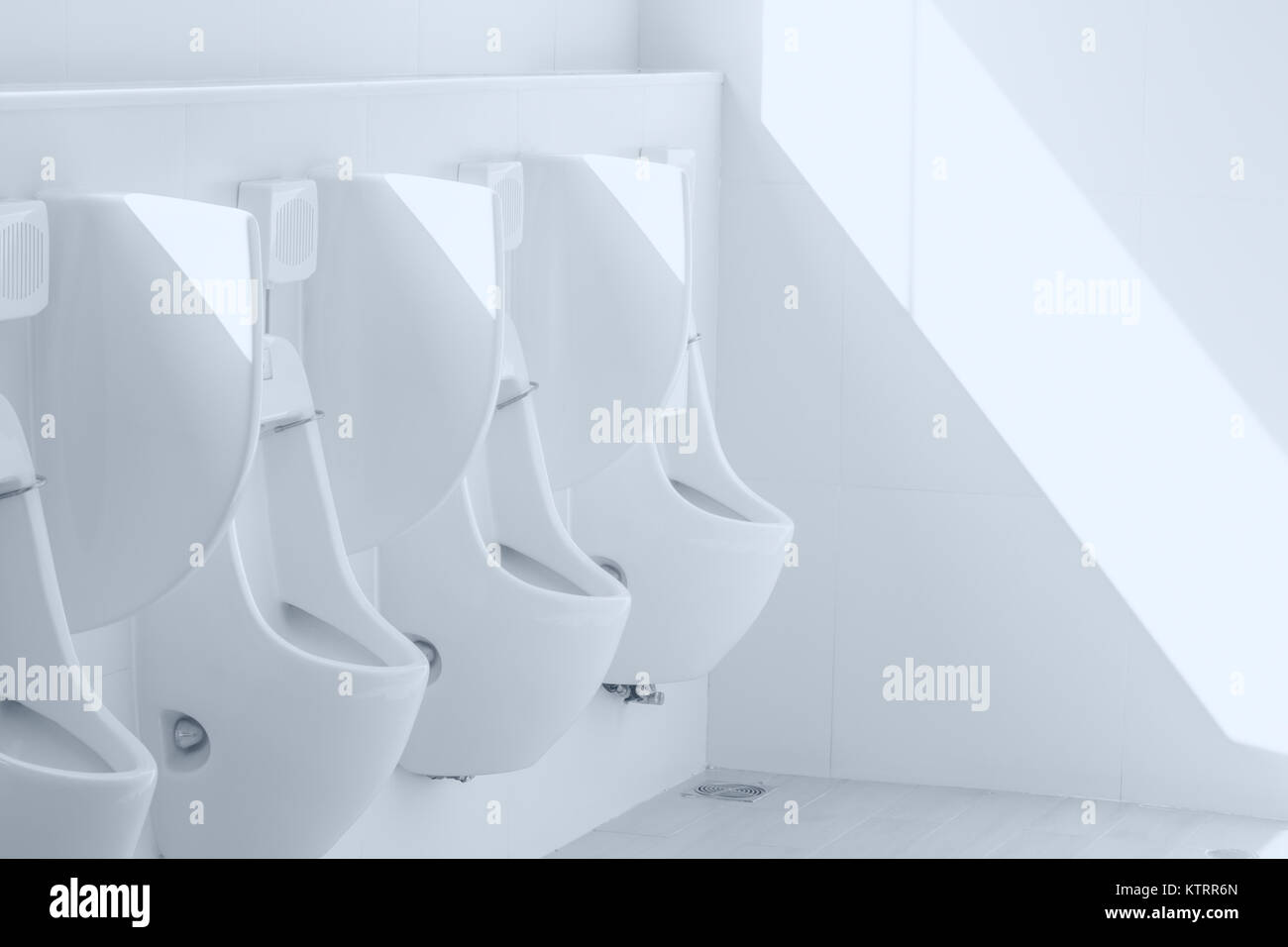 Hygiene urinals men public toilet white ceramic in toilet room urine ...