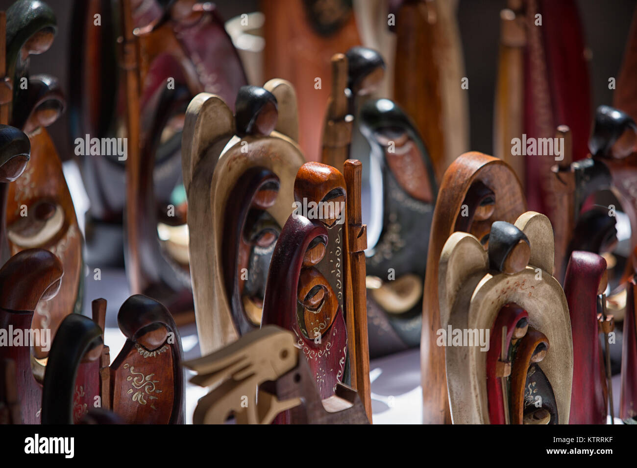 Otavalo handicraft market hi-res stock photography and images - Alamy