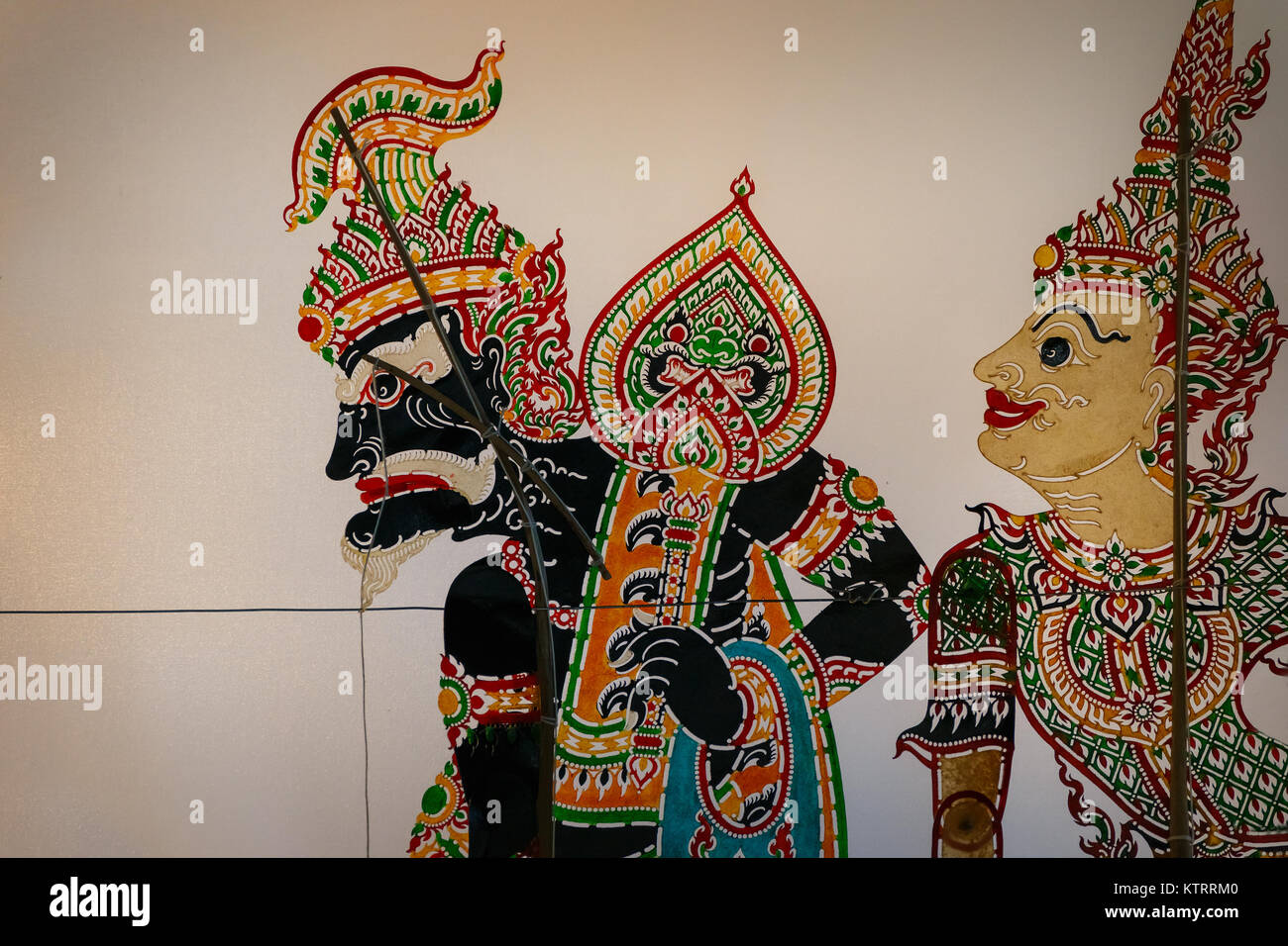Shadow puppet thailand hi-res stock photography and images - Alamy