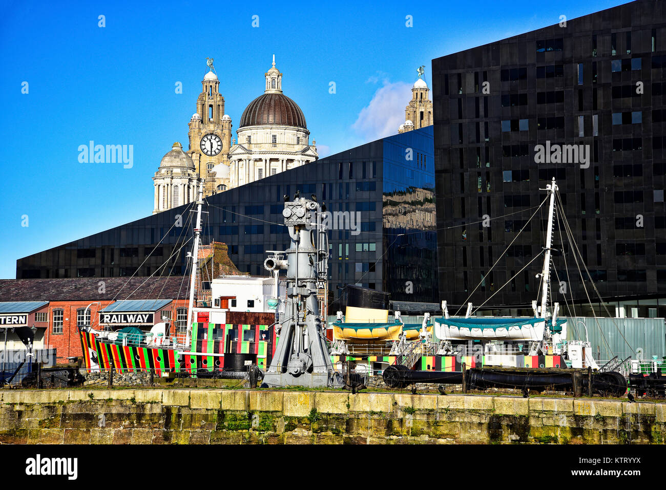 The Albert Dock is a complex of dock buildings and warehouses in ...