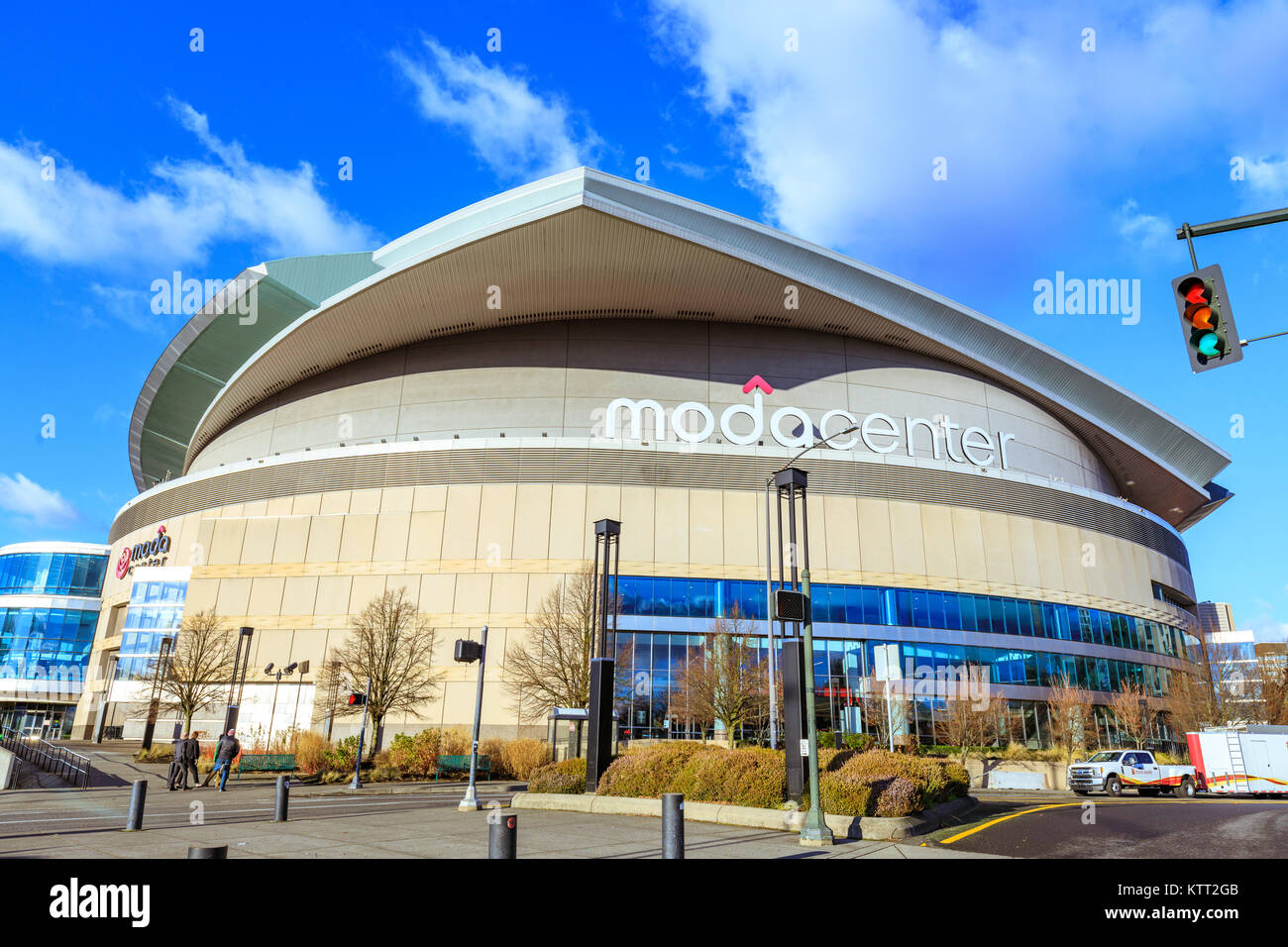 Moda Center Arena High Resolution Stock Photography and Images - Alamy