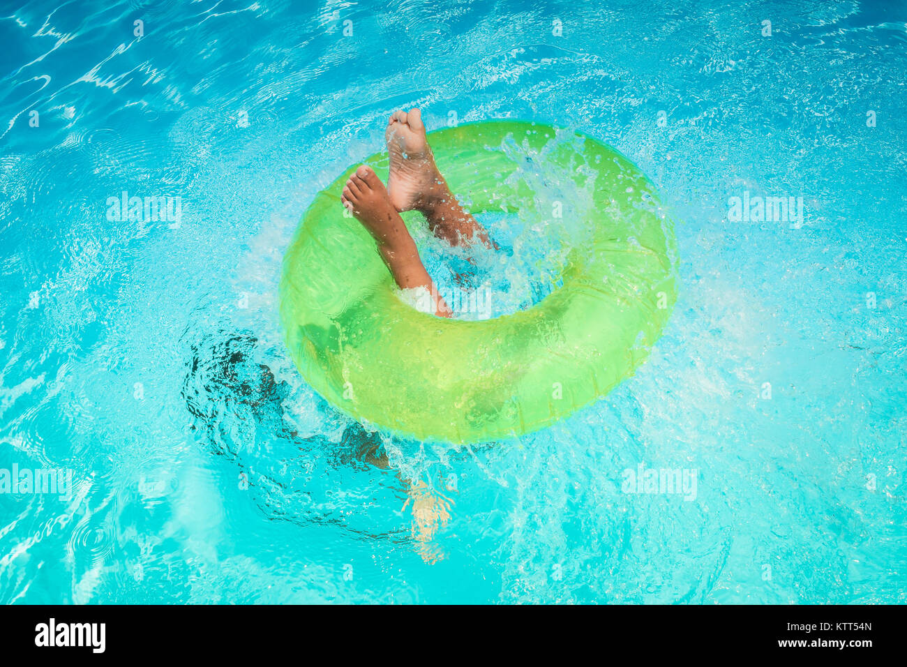 Diving through water hi-res stock photography and images - Alamy