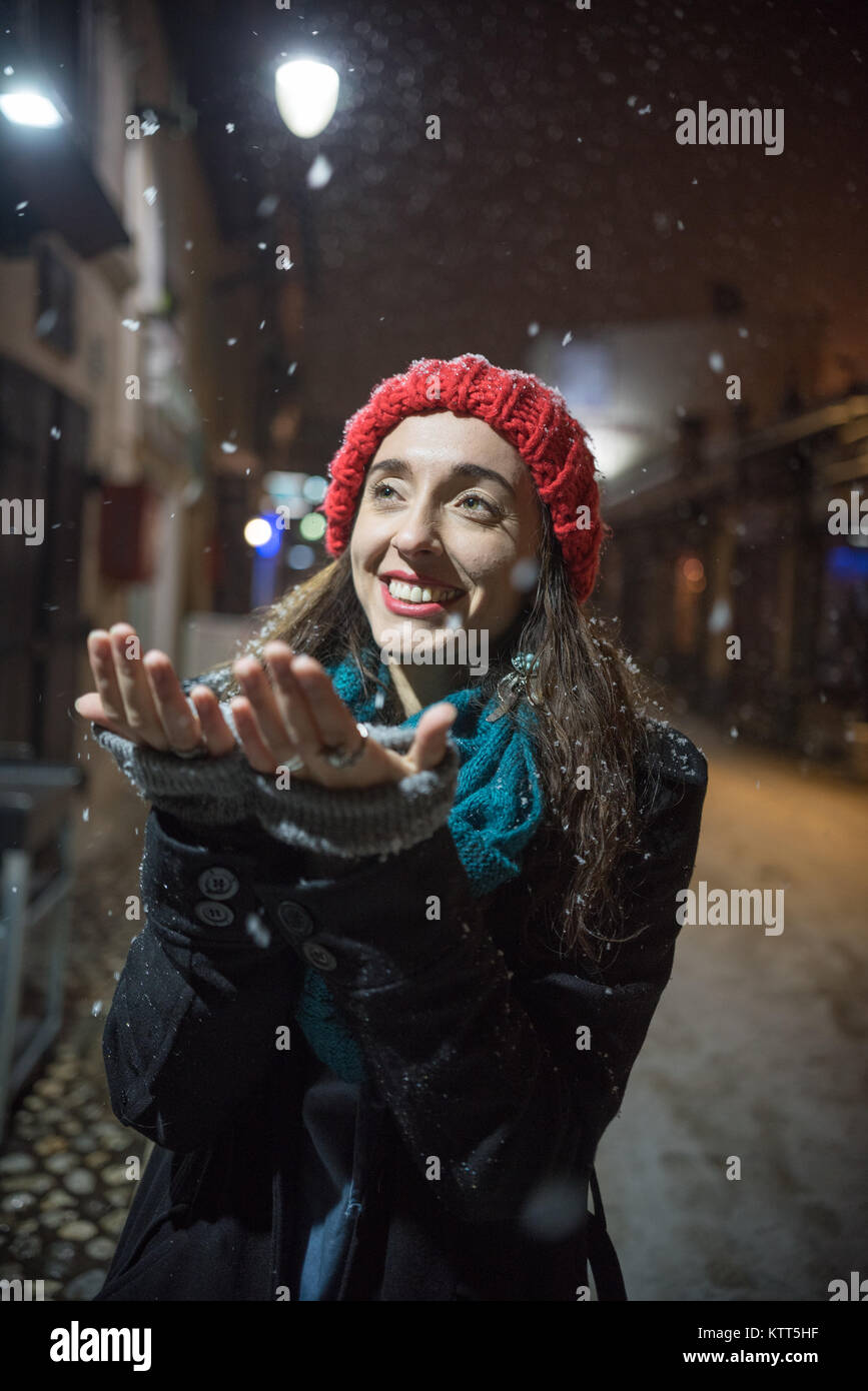 Catching snowflakes hi-res stock photography and images - Alamy