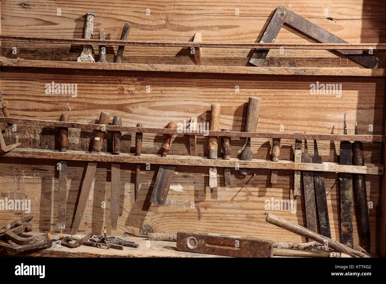 Vintage work tools used in the past Stock Photo - Alamy