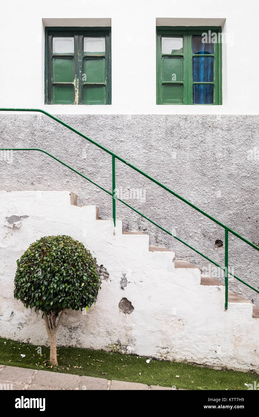 Whitewashed facade hi-res stock photography and images - Alamy