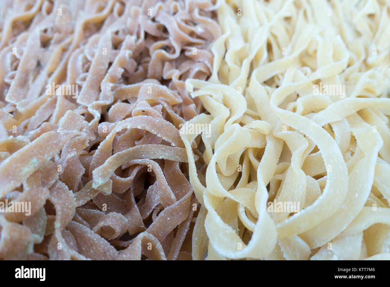 Dried Linguni pasta Stock Photo - Alamy