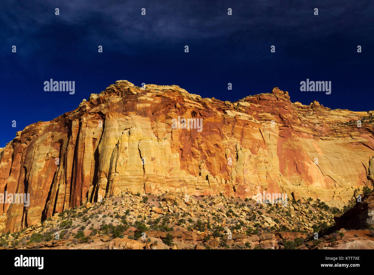 Water Pocket Fold in Capitol Reef National Park, Utah Stock Photo - Alamy