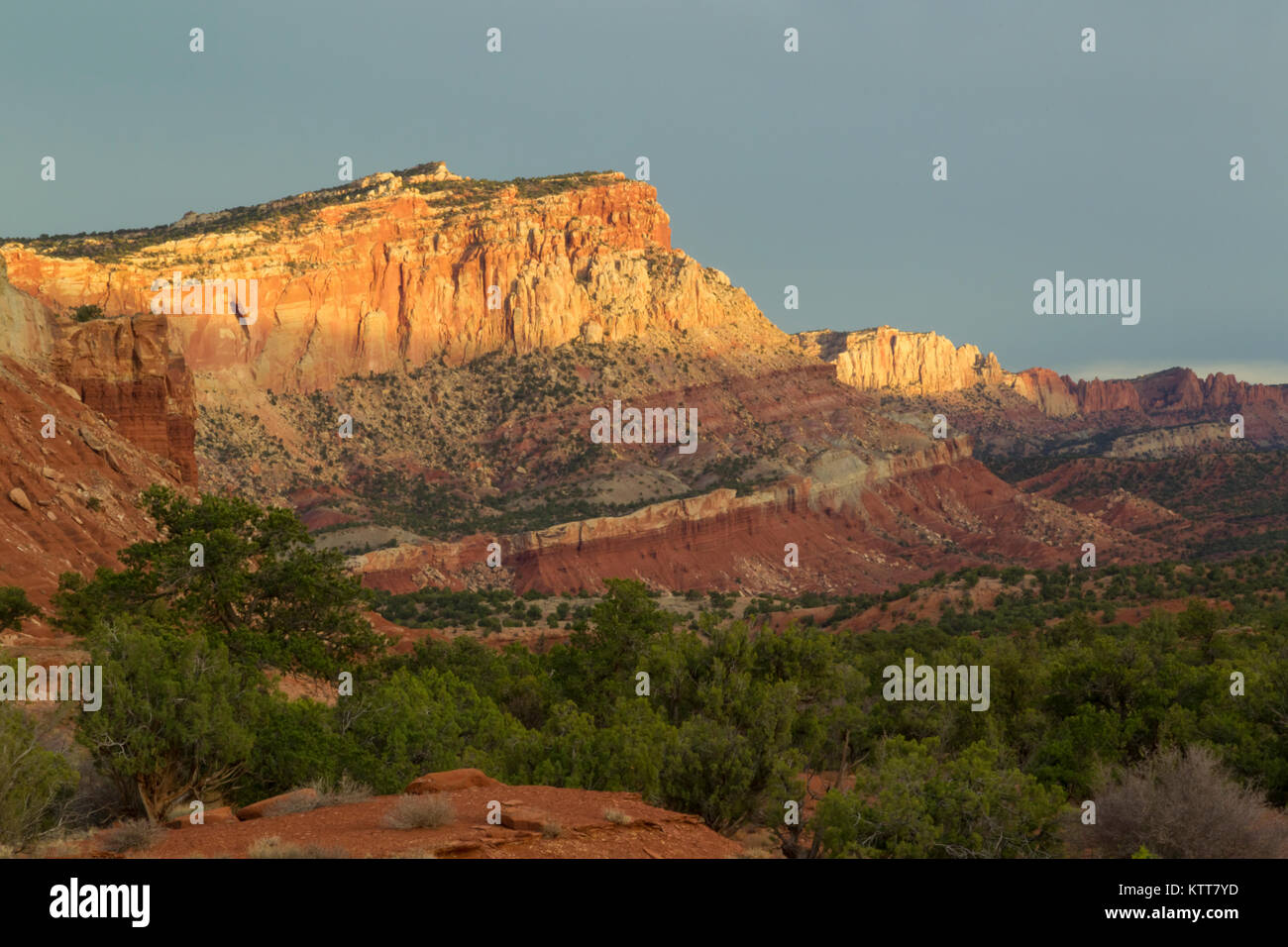 Water Pocket Fold from Slickrock Divide in Capitol Reef National Park ...